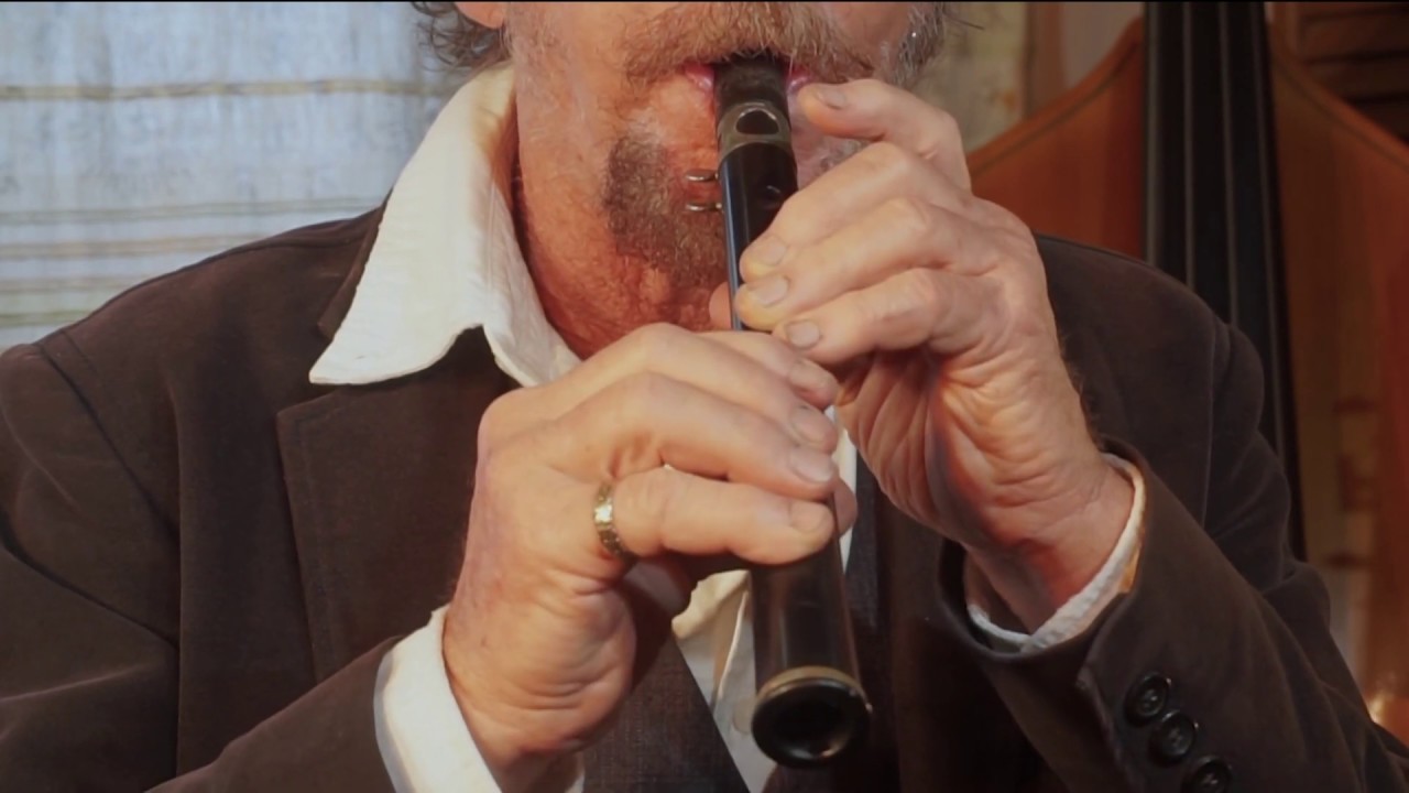 Xaphoon Lesson Fifteen: Exploring the Ultra High Register - YouTube