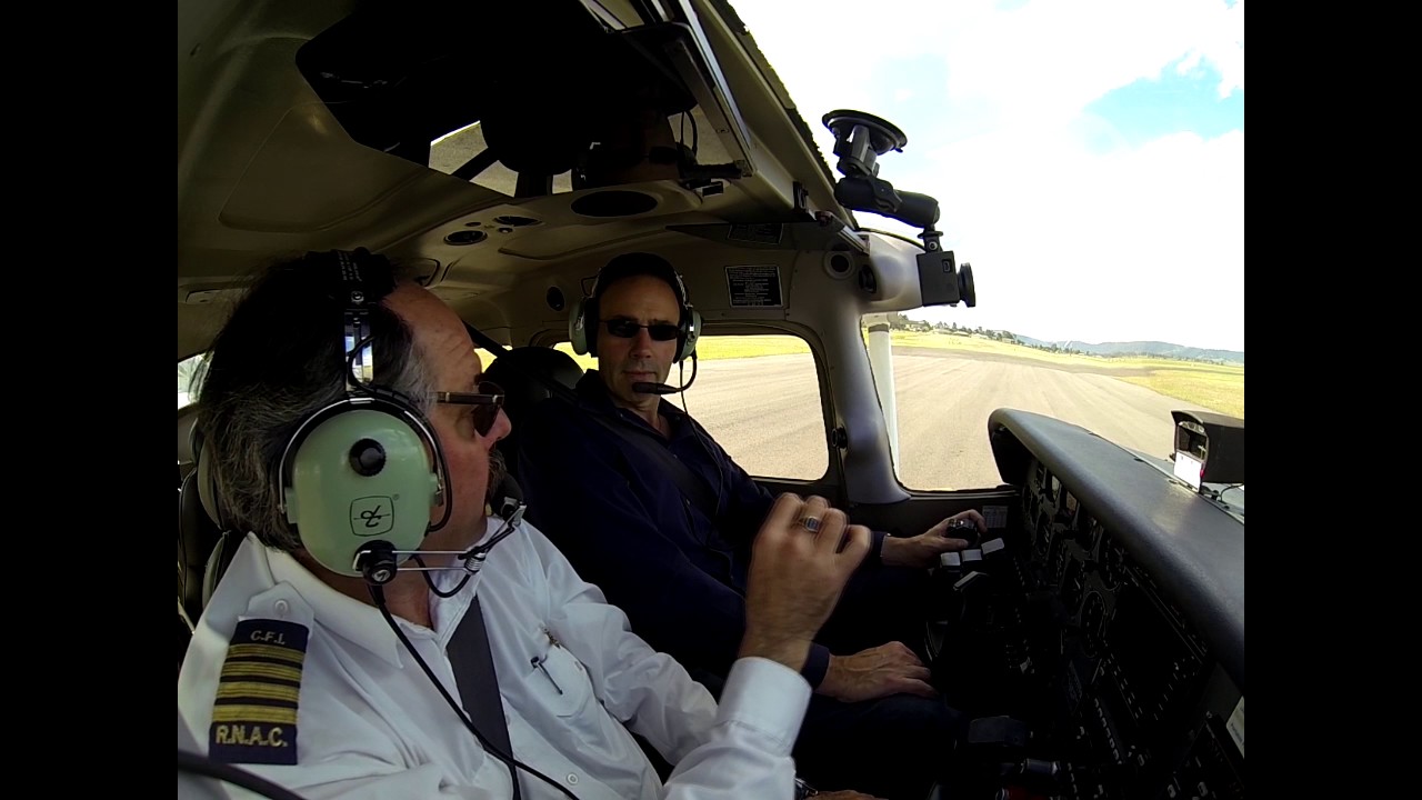 Todd Sergeant learning radio calls in the Cessna 172 - YouTube