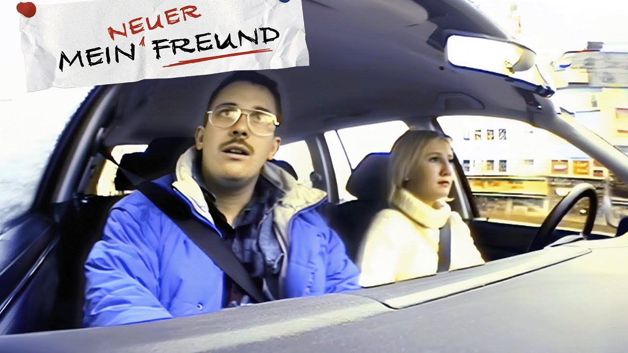Uwe trägt auch Helm beim Autofahren | Mein neuer Freund mit Christian Ulmen - YouTube