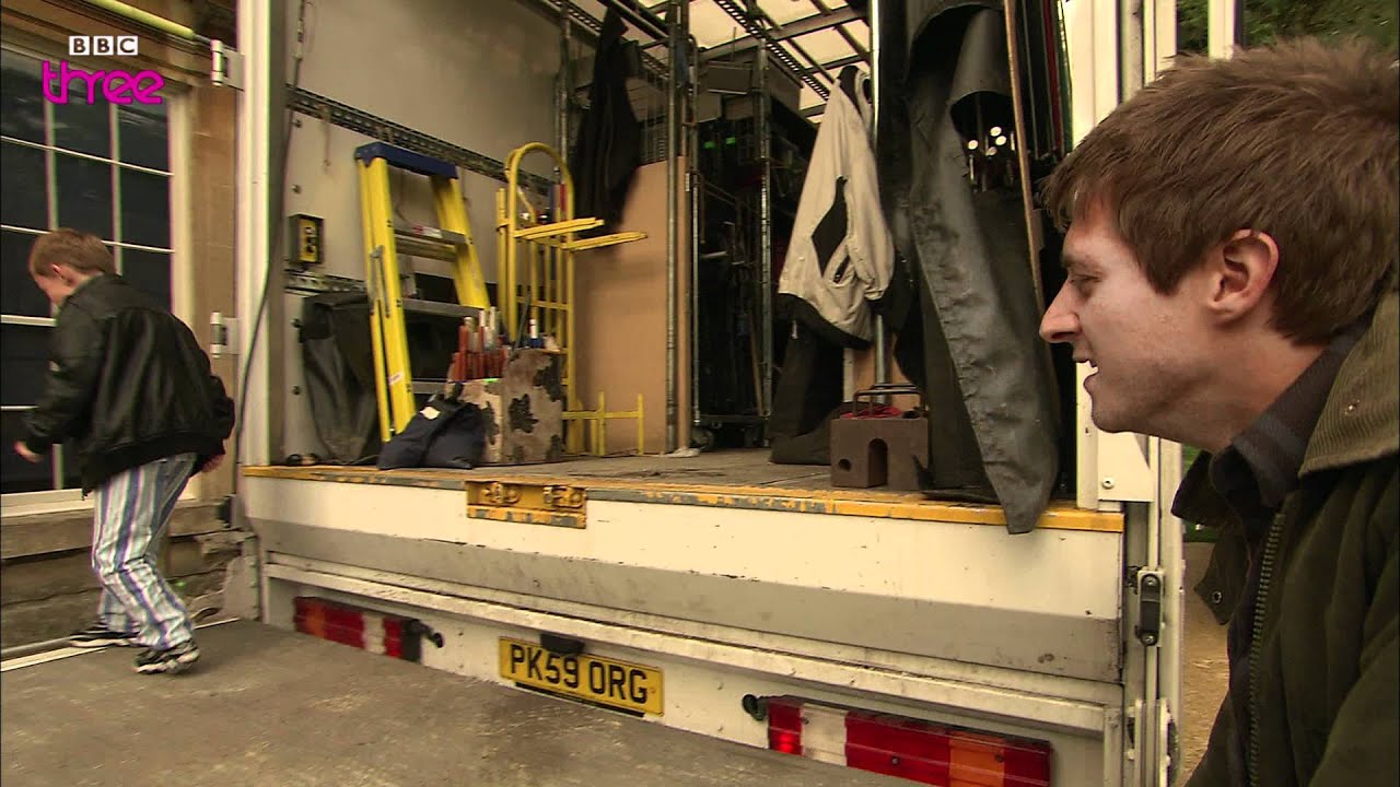 Arthur and Jamie - Doctor Who Confidential - BBC Three - YouTube