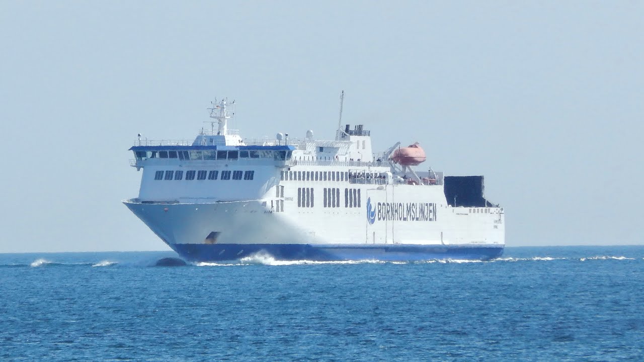 [HD] Ferry Hammershus arrival Mukran Port - YouTube