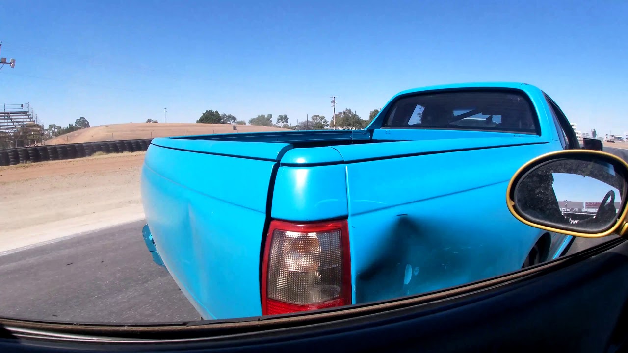 Ride alongs with my mate Benn in his Stock VU SS UTE ! - YouTube
