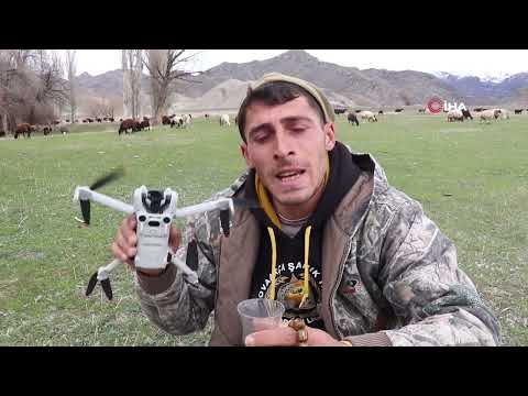 Erzurum’da çoban sürüsünü drone ile yönetiyor