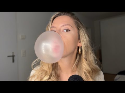 ASMR | GUM CHEWING | BUBBLEGUM BUBBLES 🍬