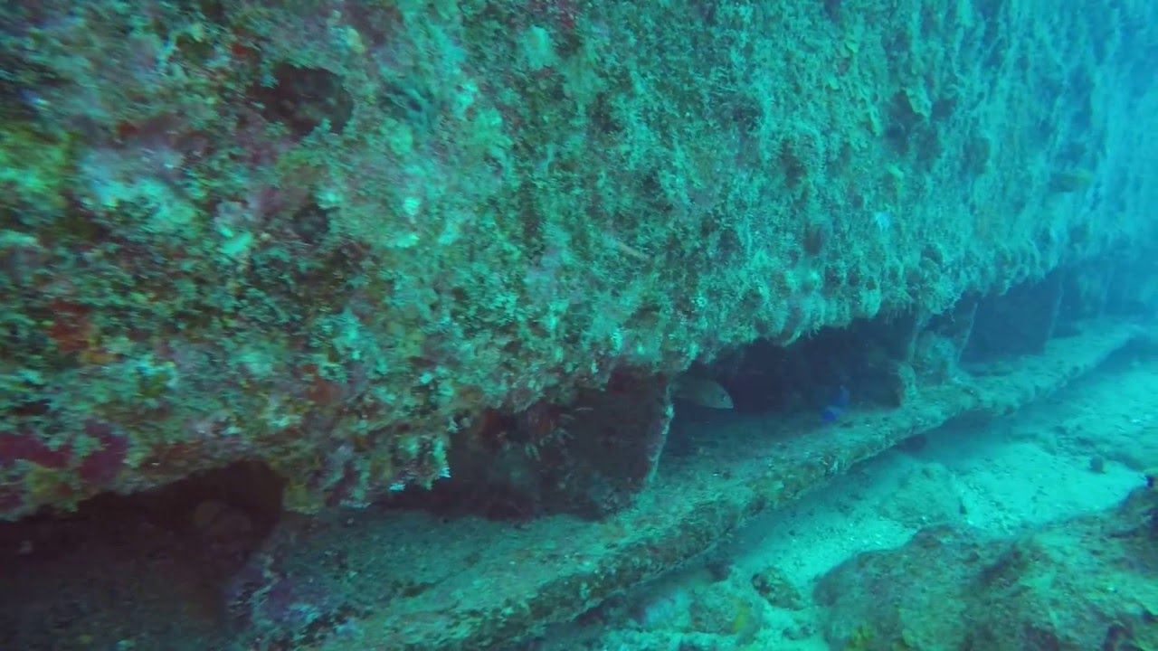 Diving the RMS Rhone Wreck, Tortola/Salt Island BVI (Part 1) - YouTube