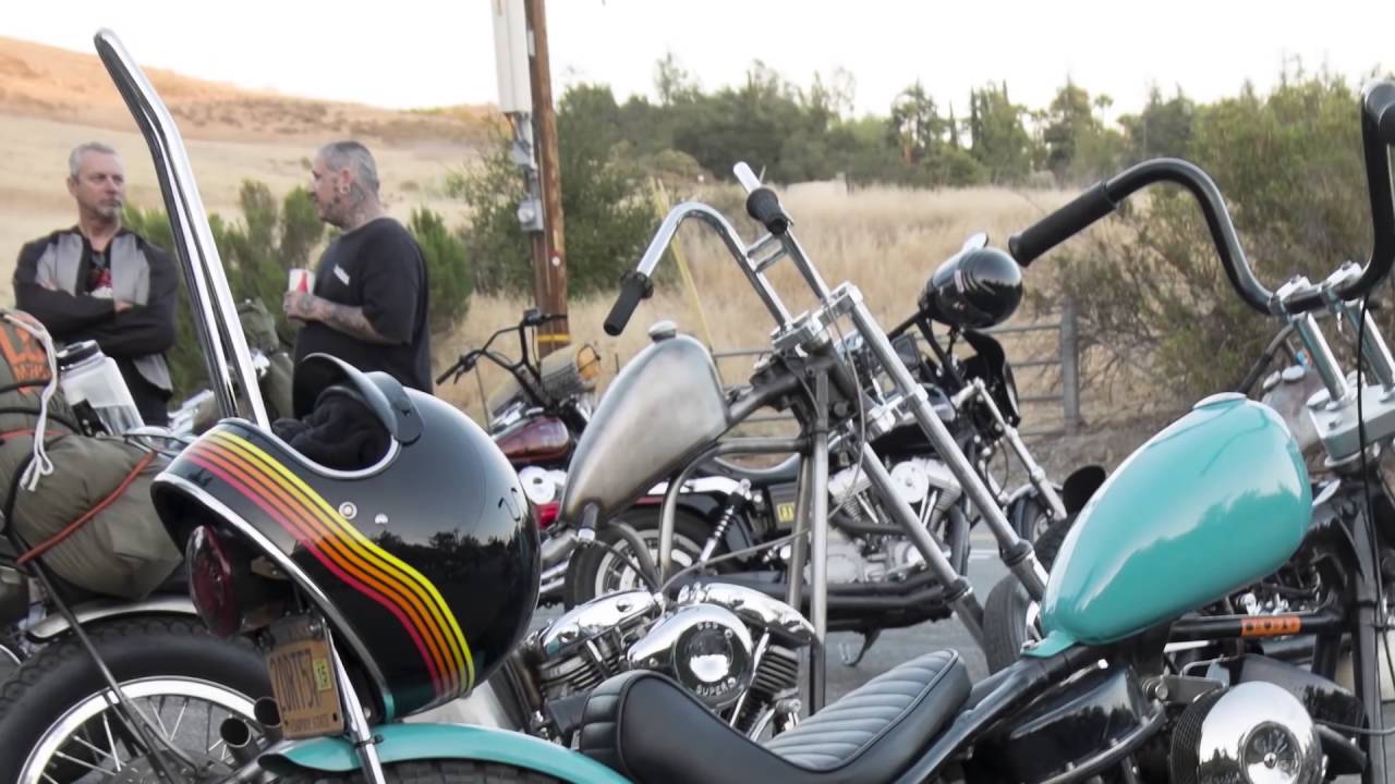 Biltwell Chumps Handlebar Overview - Deadbeatcustoms.com - YouTube