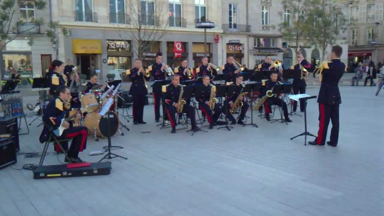 big-band de la 9ème BIMa - YouTube