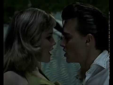 Johnny Depp Kissing - YouTube