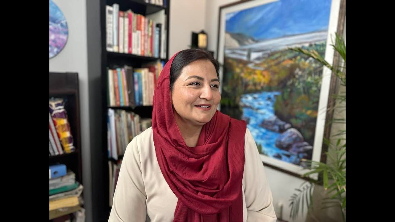 'You are responsible for your happiness' - Sadia Majeed Podcast. - YouTube