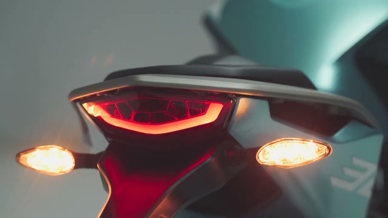 PASSION ON THE TRACK丨KOVE 321R - YouTube