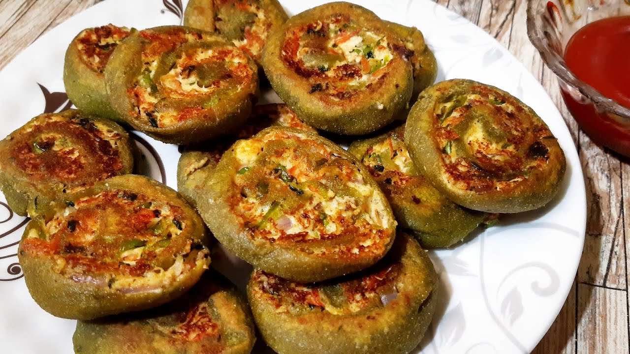 Mini Palak Paneer Paratha Bites Recipe/ बच्चो के टिफिन के लिए हेल्दी ...