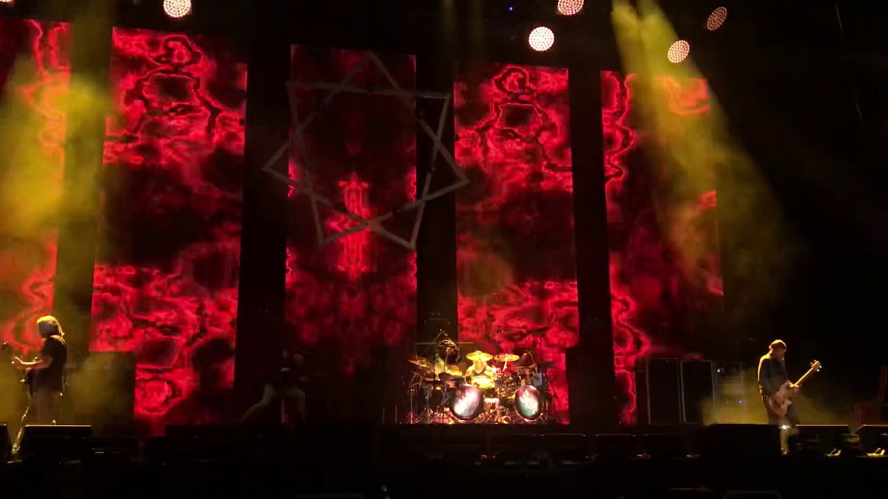 Jambi - Tool - Madrid 2019 - YouTube