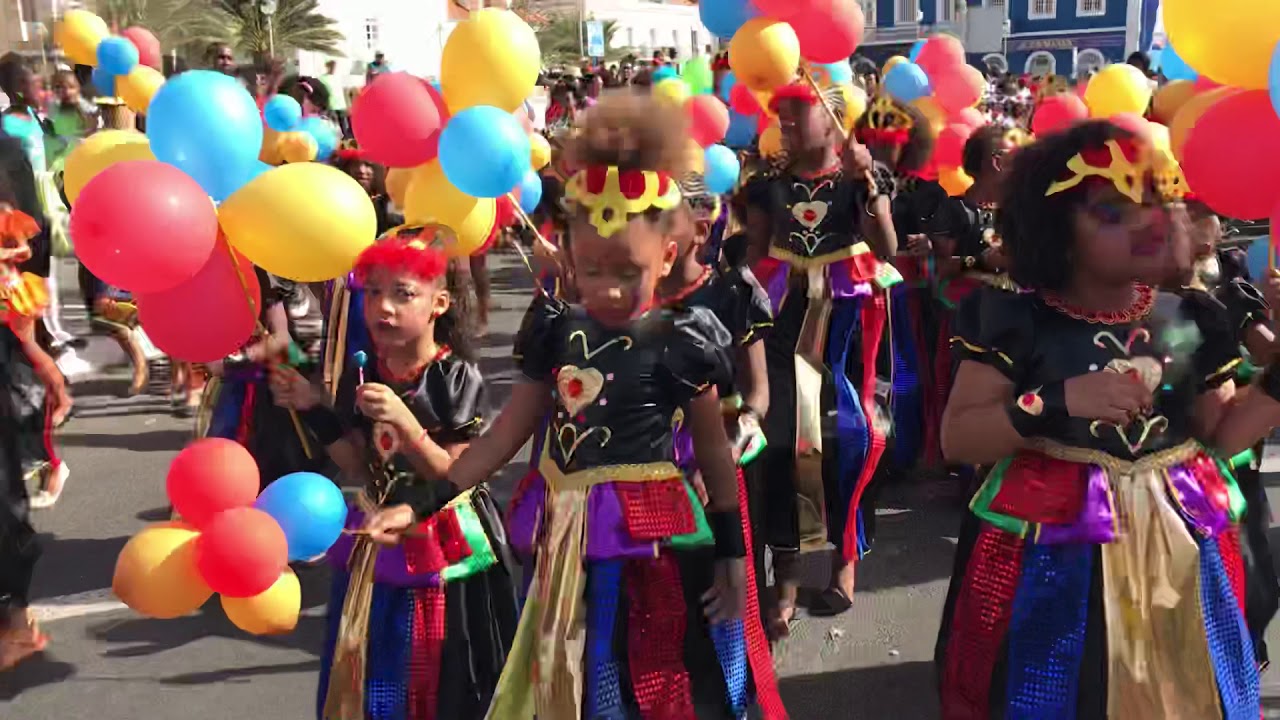 Carnaval Mindelo Sao Vicente Cabo Verde Cap Vert 2019 Green Cape - YouTube