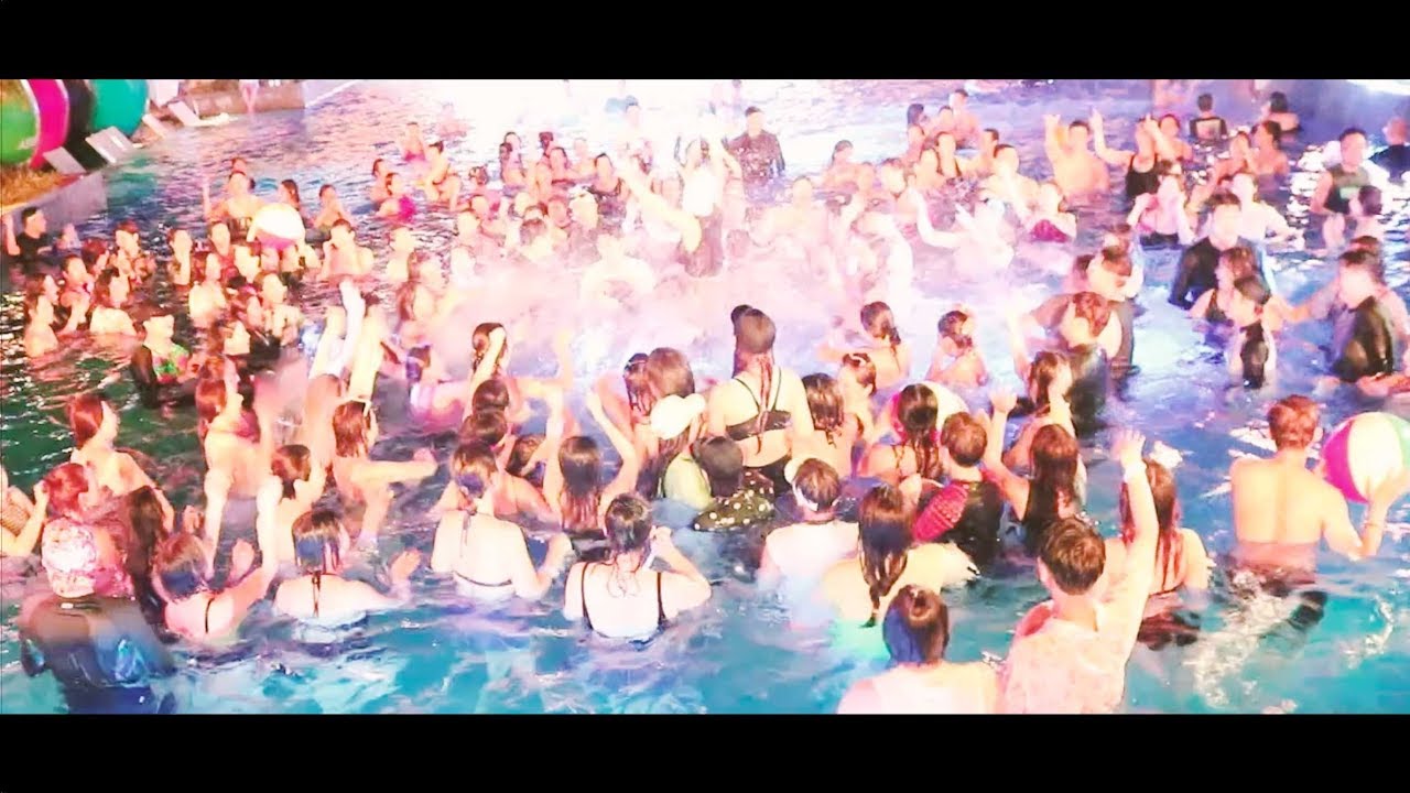 DJ Polo - Pool party in Danang 🫧 - YouTube