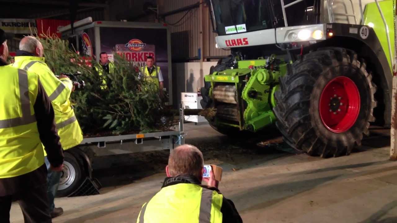 Claas Jaguar Eats Trees - YouTube