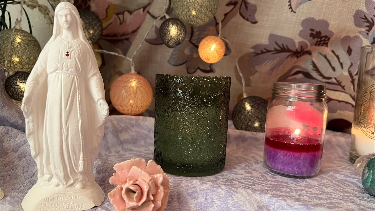 Tirage sentimental intemporel ♥️🌸Il veut vous prendre dans ses bras ...