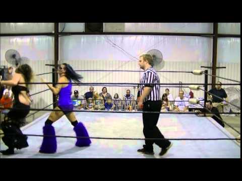 Pandora vs Blackwidow - YouTube