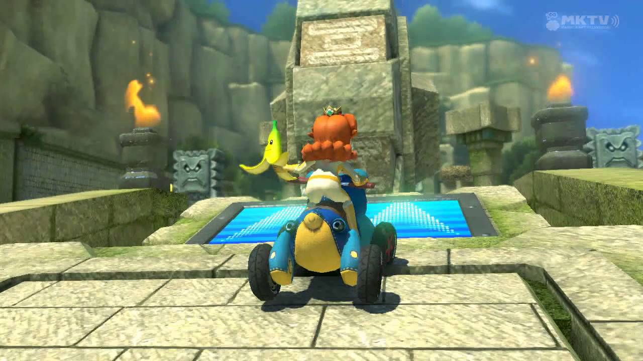 Wii U - Mario Kart 8 - Thwomp Ruins - YouTube