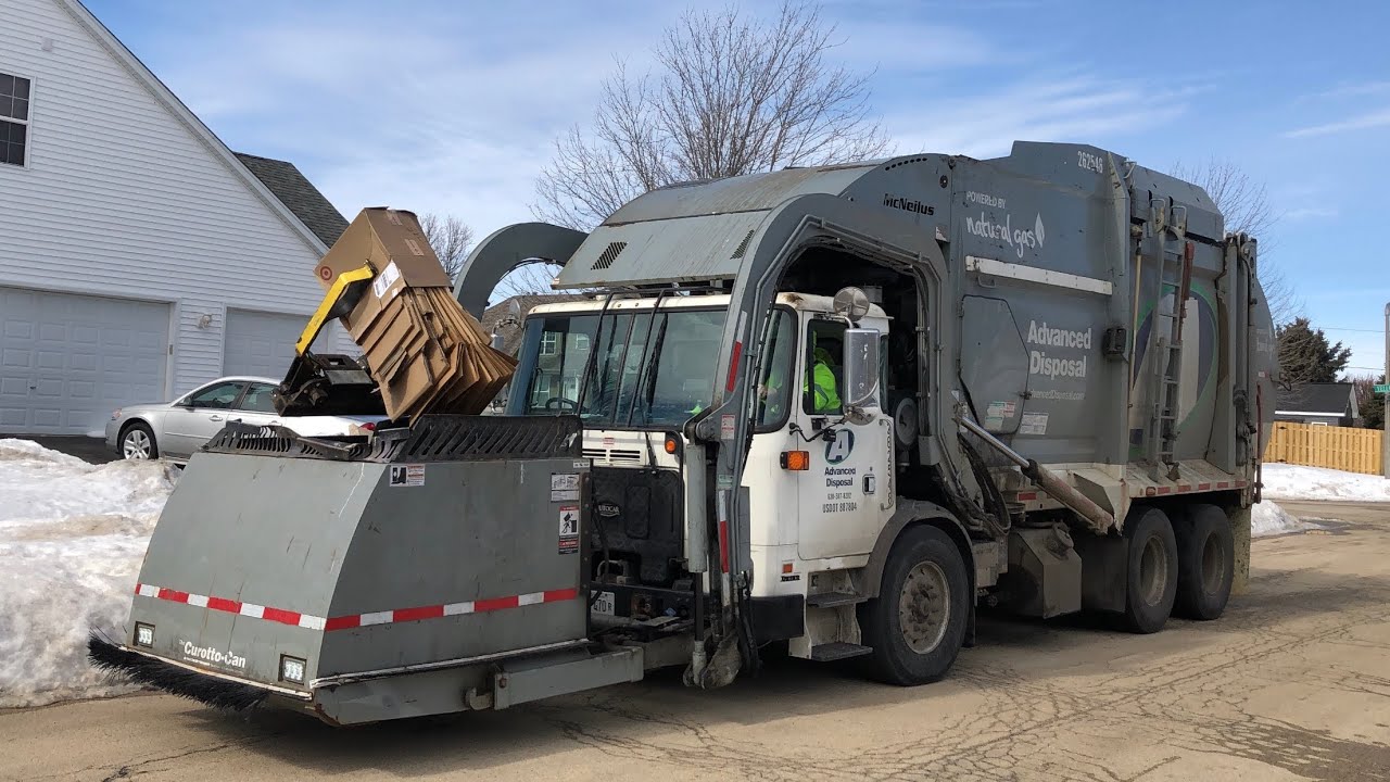 Advanced Disposal (WM) Garbage Trucks On February 23, 2021 - YouTube