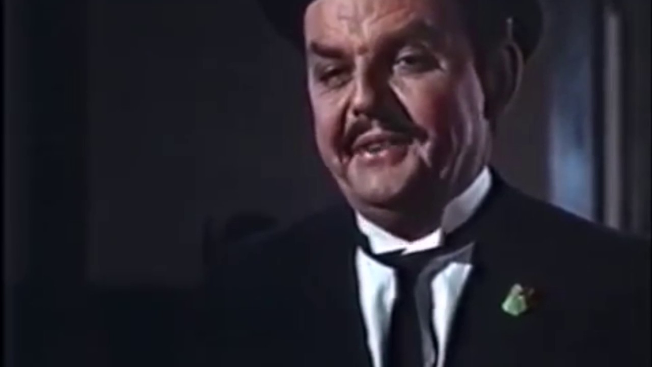 Mr Dawes Sr Laughing by For 6 hour Later - YouTube