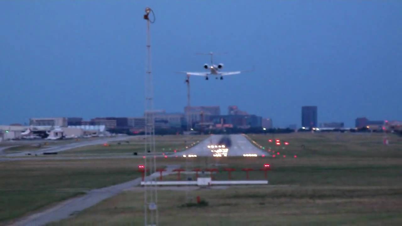 Fujifilm Finepix AX250 HD video test #2 (at dusk, 5x zoomed in) - YouTube
