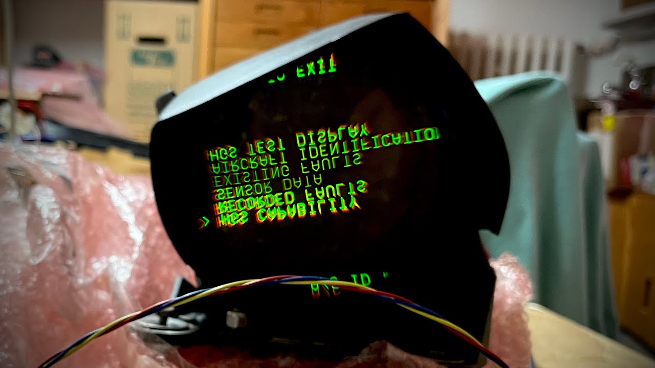 Head-Up Display (HUD) FULL SYSTEM - HGS 2350 - 737 Classic / NG - YouTube