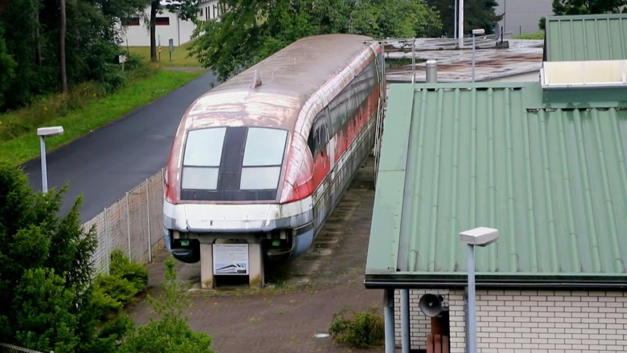 15 Jahre Transrapid-Unglück: Magnetbahnanlage rottet vor sich hin | AFP ...