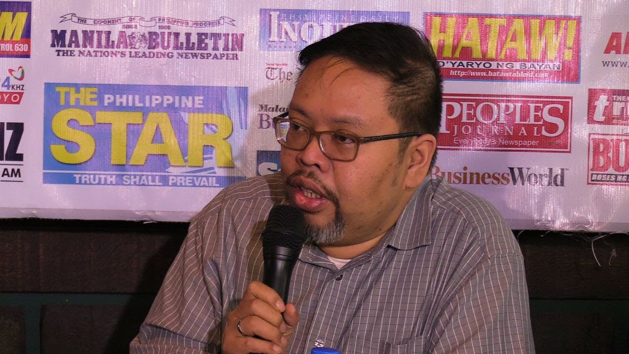 Comelec halts printing of voter's ID to make way for nat'l ID - YouTube