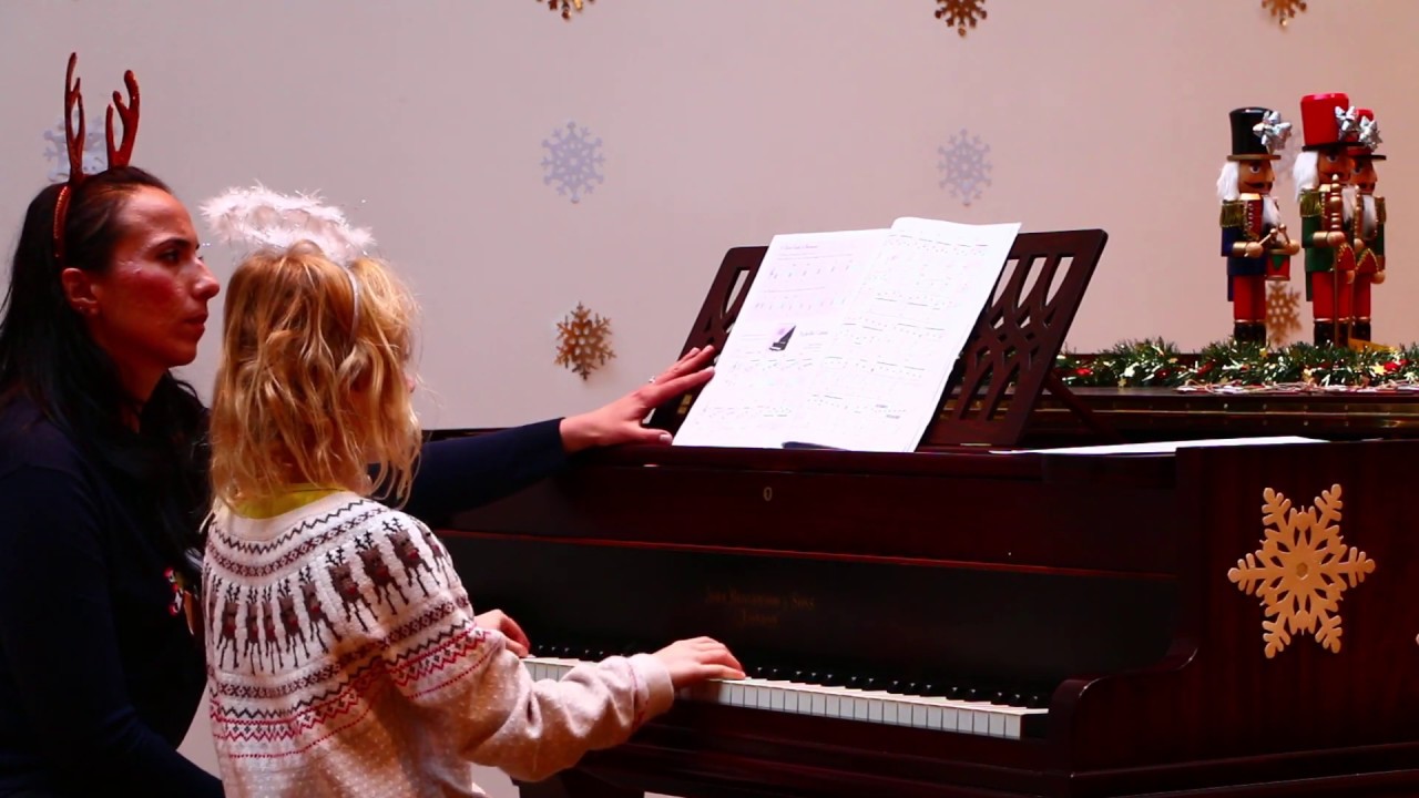 London Music Box Christmas Concert 2019 - YouTube
