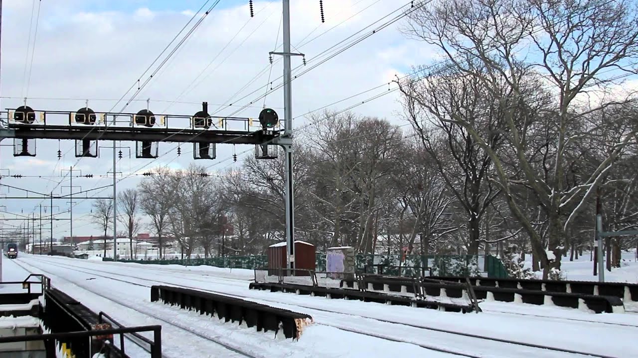 Amtrak Northeast Regional Train No. 85 passing by North Elizabeth ...