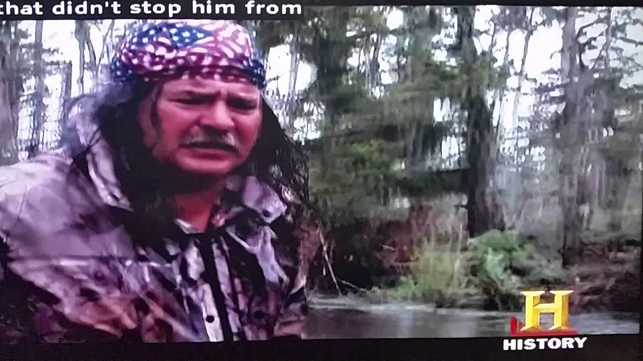 Rest in peace Tyler.Swamp people.Very sad video. - YouTube