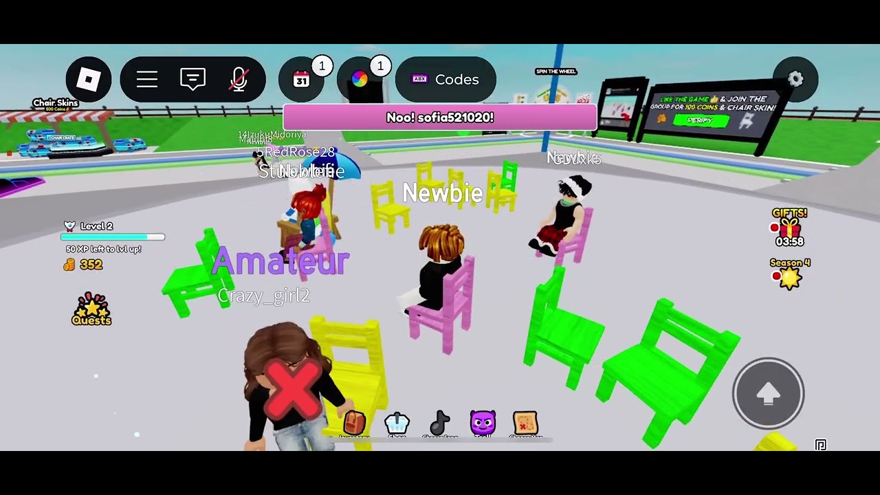 100 player musical chairs - YouTube