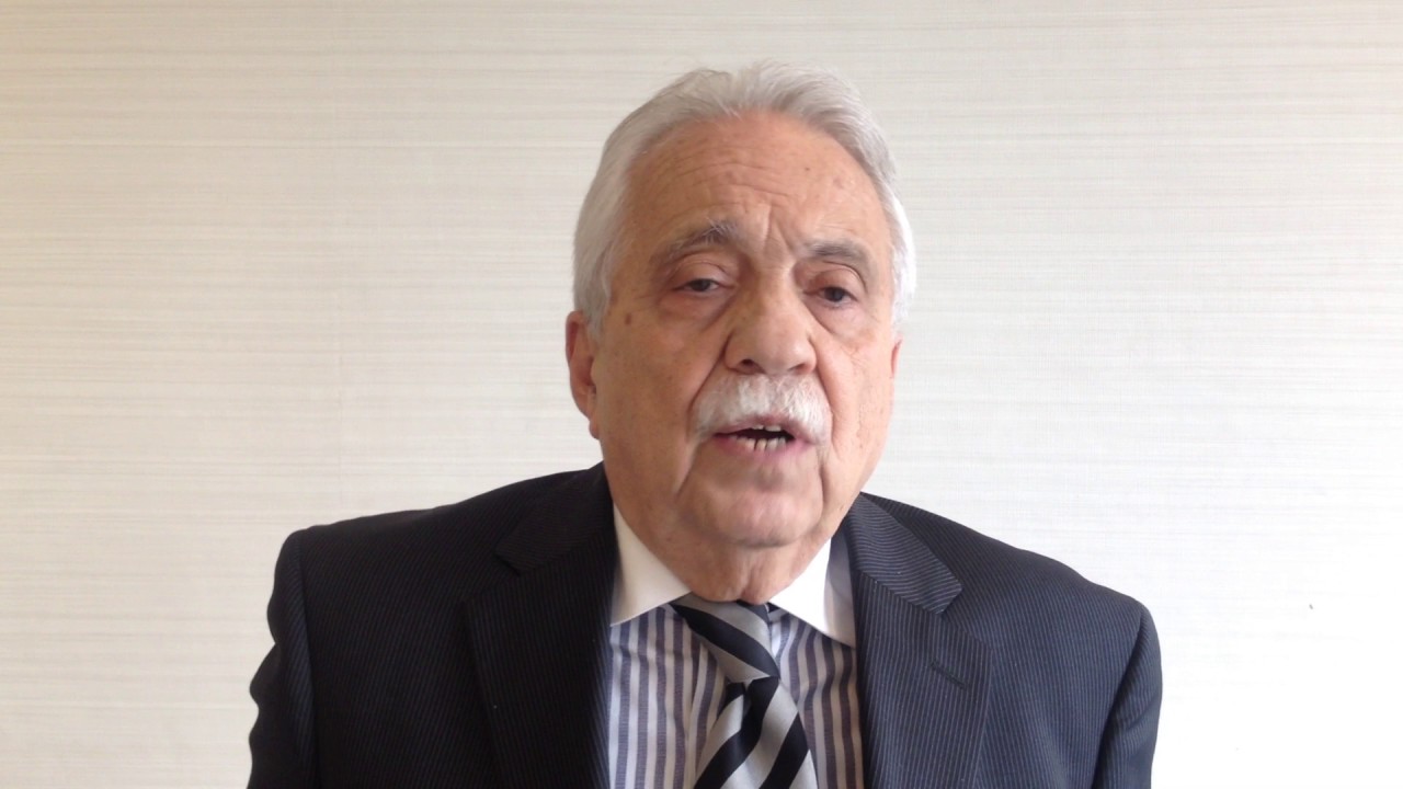 Doctor Luis Alcocer Díaz Barreiro Director General del Instituto ...