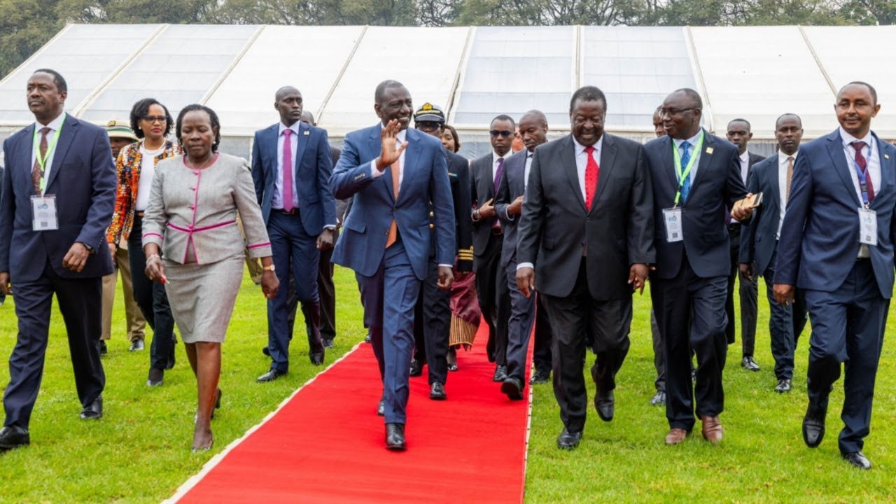 SEE HOW PRESIDENT RUTO ARRIVED AT KABETE NATIONAL POLYTECHNIC FOR 100 ...
