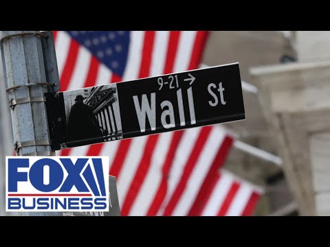 'LOT OF VOLATILITY': Expert reveals why the market is 'headline driven'