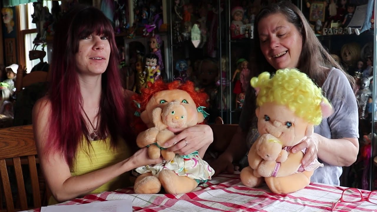Sharing a Hug with Hugga Bunch Dolls! - YouTube