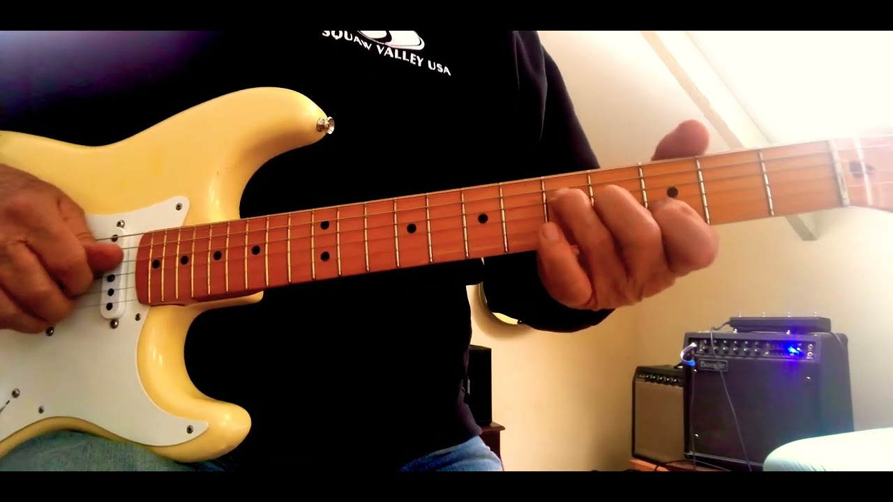 Eric Clapton guitar lesson - Mainline Florida - learn the intro riff ...
