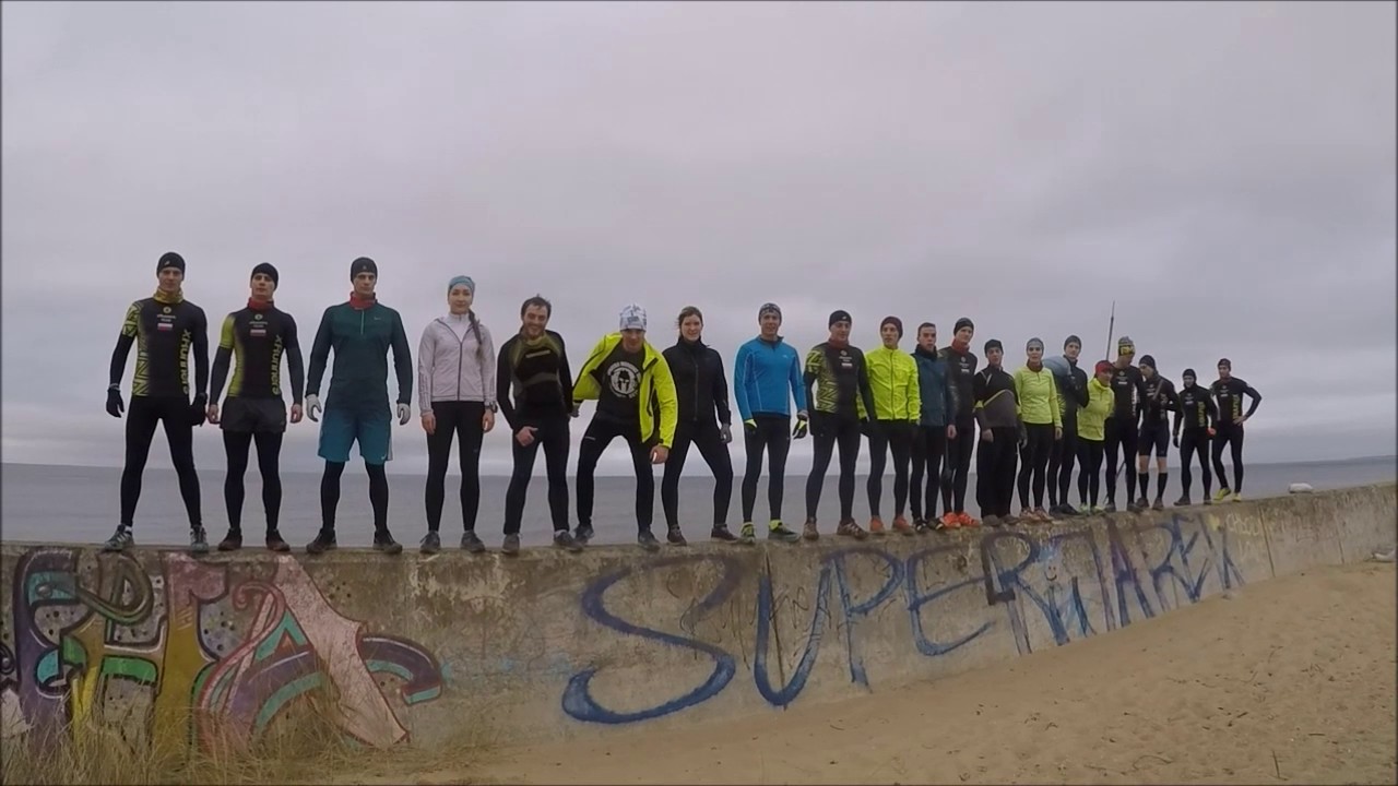 xRunners training - YouTube