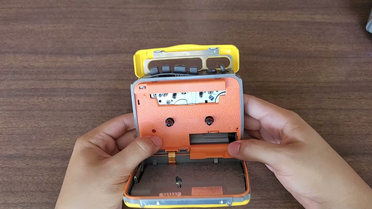 Walkman WM-FS495 Fix and Demo - YouTube
