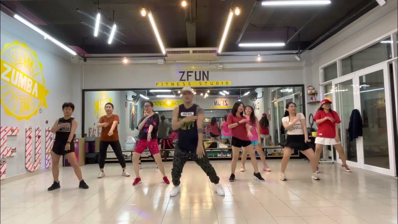 Made You Look|Zumba|ZFUN - YouTube