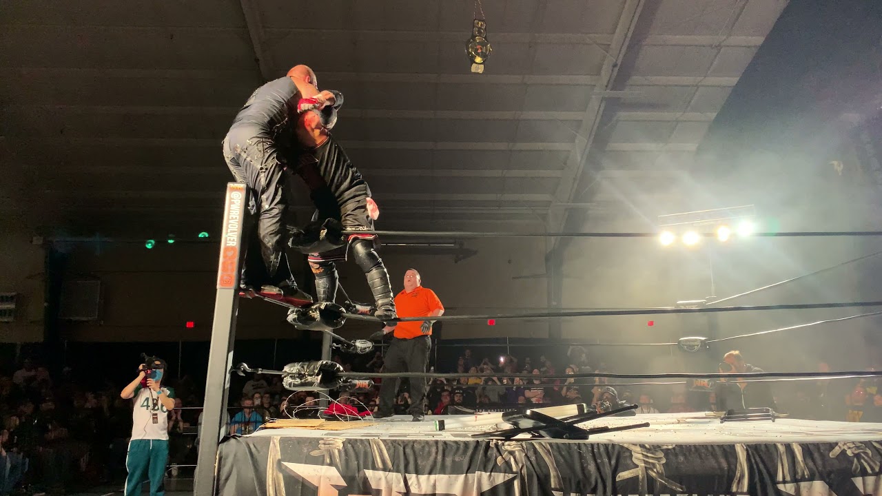 Wrestling Revolver: Tales From The Ring 4 Jake Christ vs Alex Colon ...