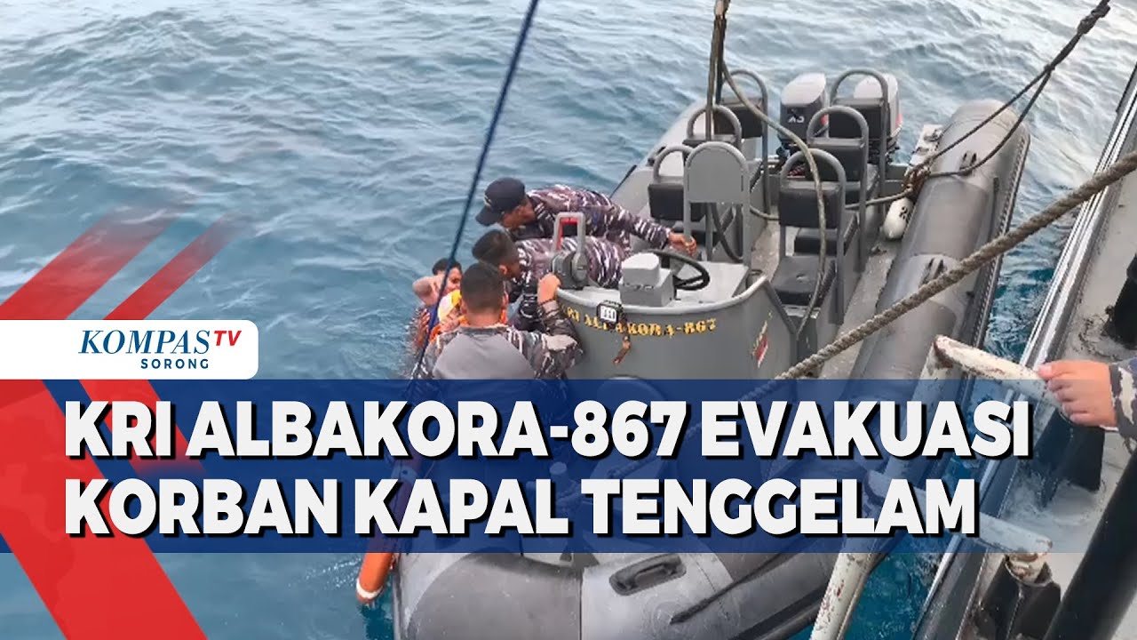 Kapal Perang Tni Al Evakuasi Penumpang Speed Boat Tenggelam Di ...