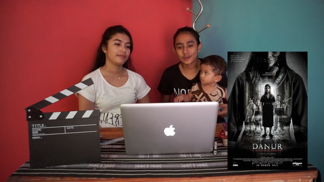 review trailer film DANUR: I CAN SEE GHOSTS - Official Trailer - YouTube