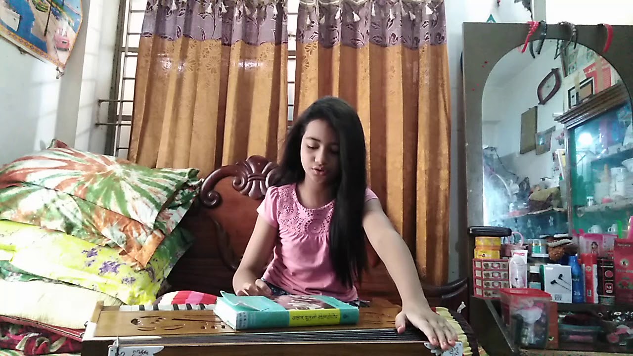 ছোট্ট নদীর গল্প শোনো। Singger Nilima islam moon। - YouTube