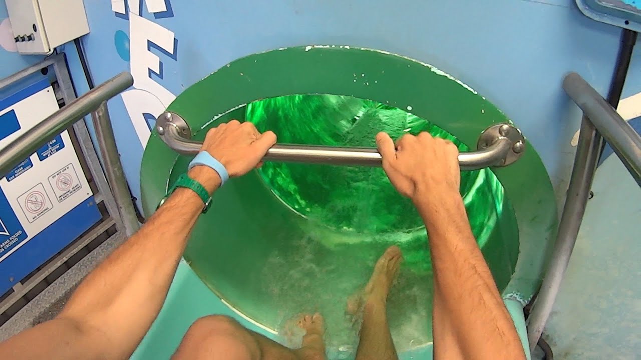 Screamer Water Slide at Splashdown Poole - YouTube