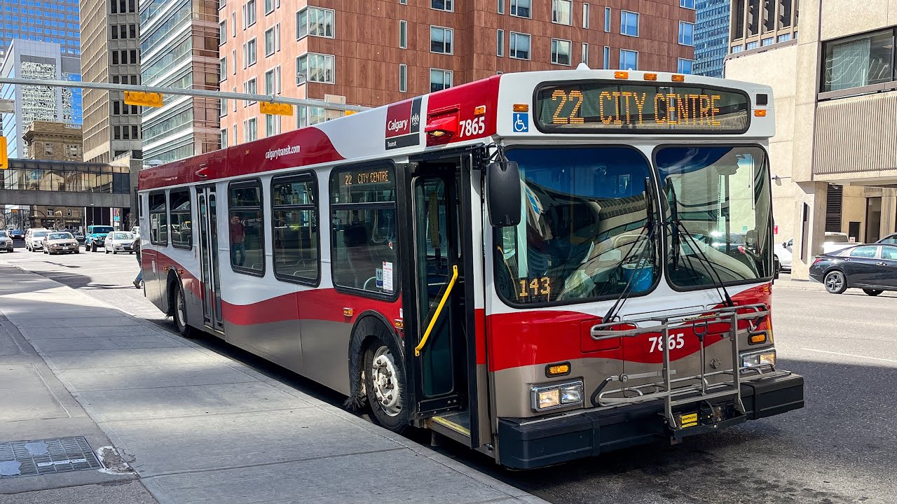 2004 D40LF!!! Calgary Transit 2004 New Flyer D40LF - 7865 - YouTube
