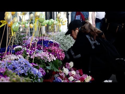 Londra'da Nevruz: İran diasporası, ülkedeki savaşın yasına rağmen baharı karşıladı