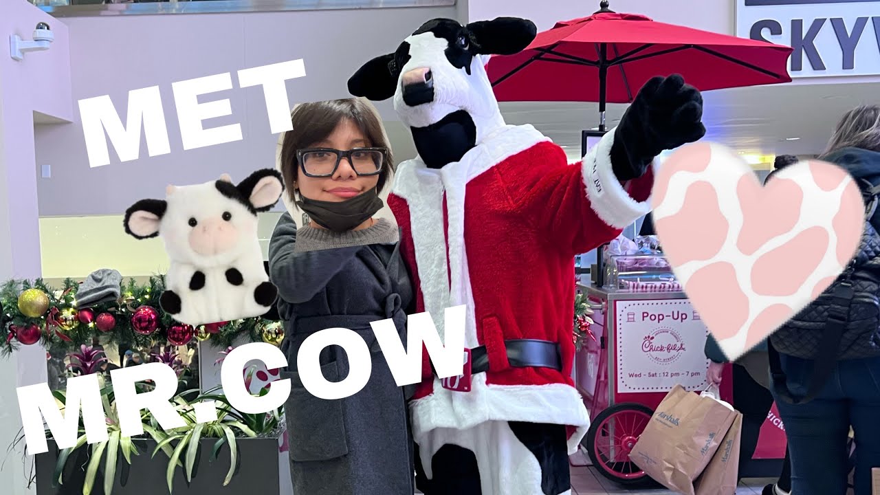 Mr.Cow and I are best friends now 😀 | VLOGMAS DAY 10 - YouTube