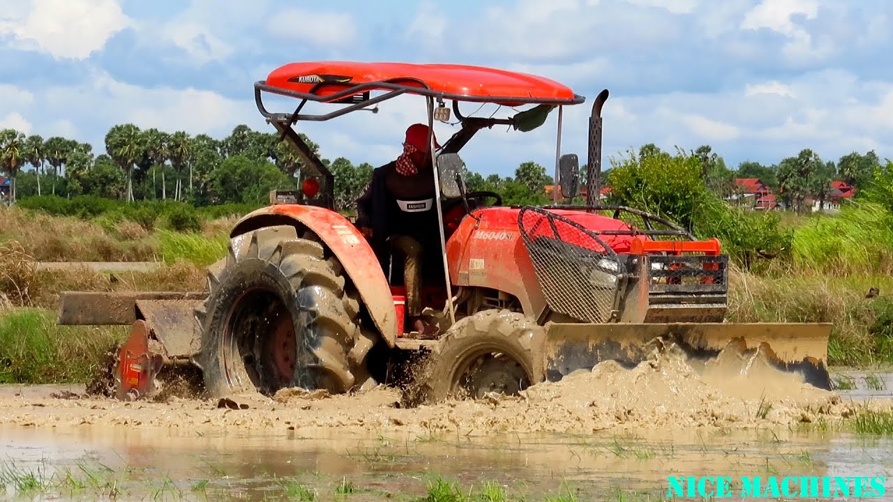 Ultimate Tractor Mudding Machinery Working Hard In Deep Mud Underwater ...