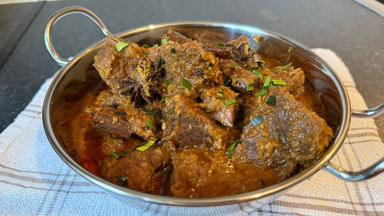 An easy guide on how to make delicious Beef Rendang | Happy Tummy by ...